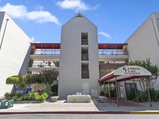 3173 Wayside Plz Apt 207, Walnut Creek, CA 94597