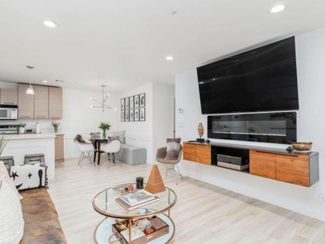 3173 Wayside Plaza #111, Walnut Creek, CA 94597