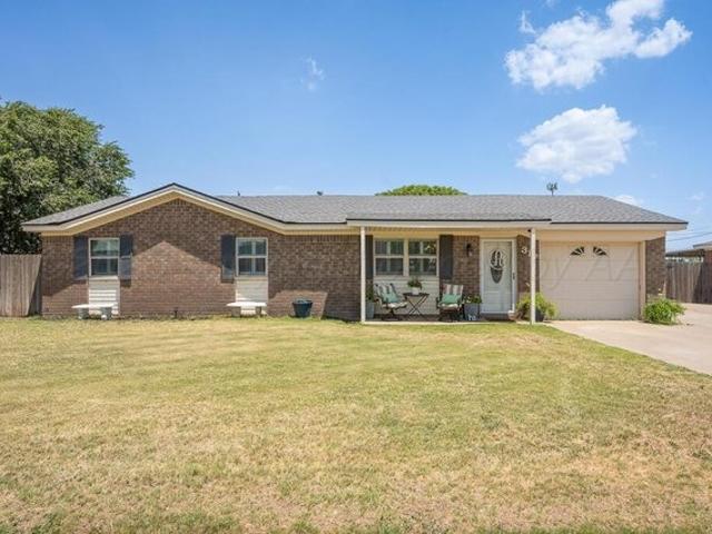 317 16th St, Amarillo, TX 79045