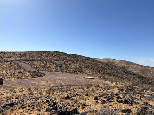 317 63 Mandalorian Way, White Hills, AZ 86445
