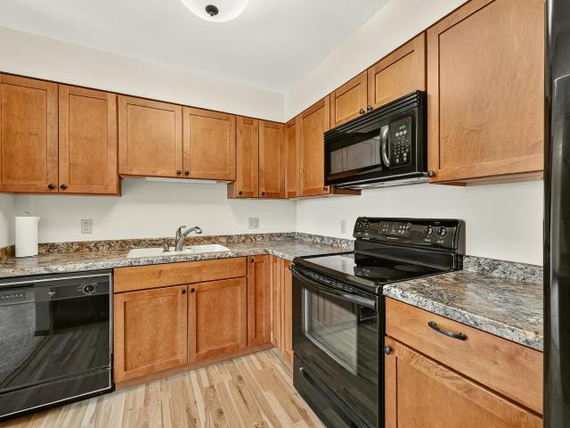 317 6th Avenue SW # 309