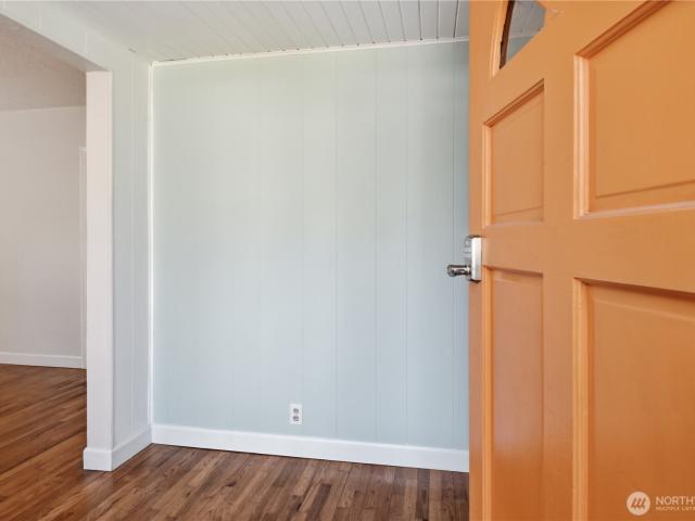 317 9th Ave, Kirkland, WA 98033 | MLS #2514 | Compass