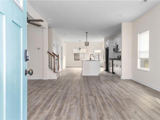317 Cottonwood AVE