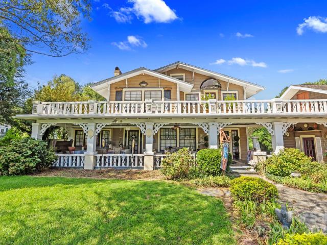 317 Courtland Blvd, Hendersonville, NC 28791 | MLS #4297