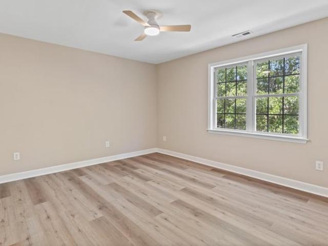 317 Commons Dr, Holly Springs, NC 27540