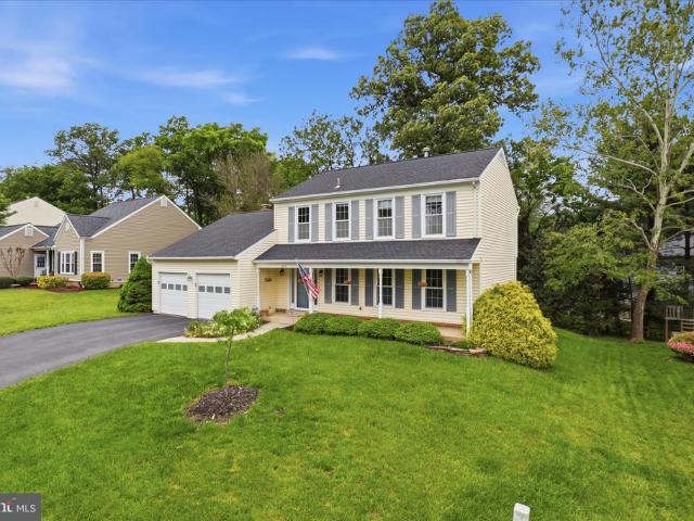 317 Cardinal Glen Circle