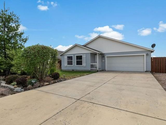 317 Center Ridge Dr, Culver, OR 97734