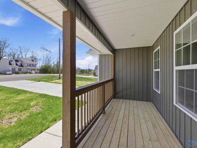 317 Creekside Drive