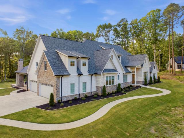 317 Abrielle Lane