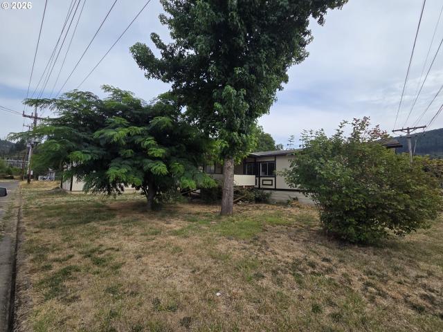 317 applegate ave