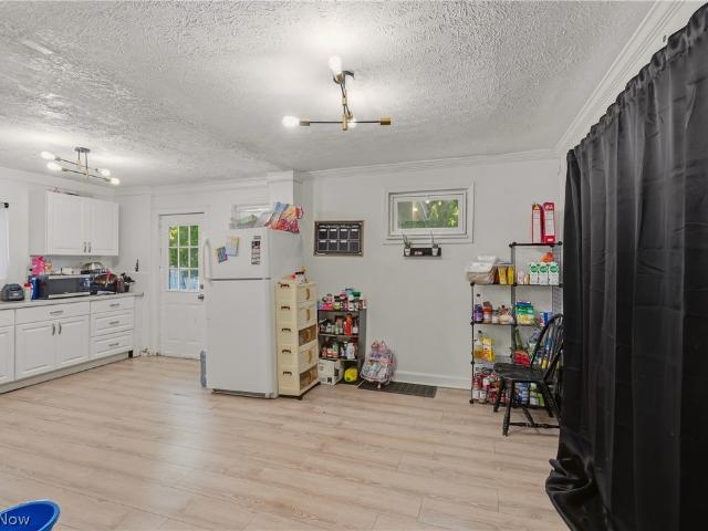 317 Black Street