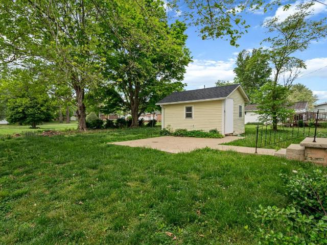 317 E 4th Street