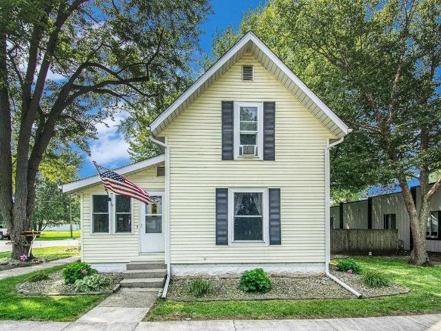 317 E Waterford St, Wakarusa, IN 46573 [Updated 9/29]