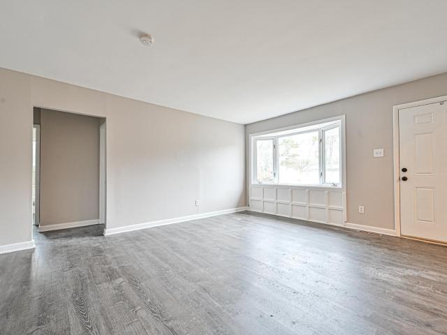 317 E Collings Dr