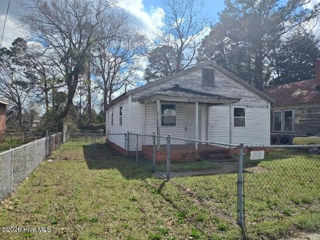 317 E Peyton Avenue