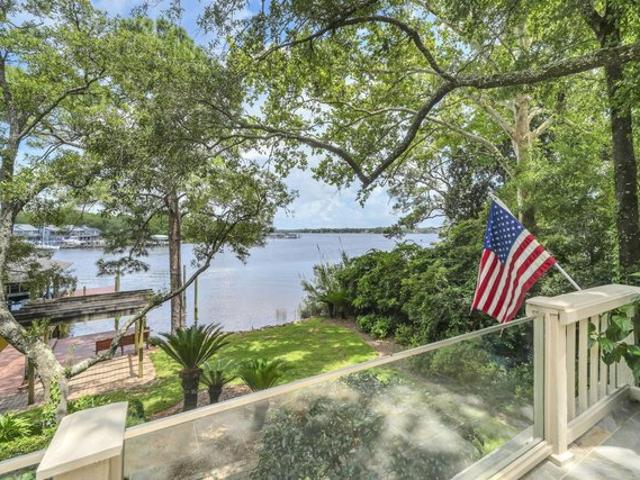 317 Edrehi Dr, Niceville, FL 32578