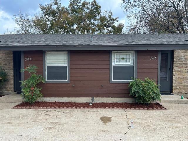 317 Elliott St, Arlington, TX 76013 | MLS #21121 | Compass