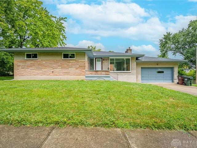 317 Elm Hill Dr, Harrison Township, OH 45415