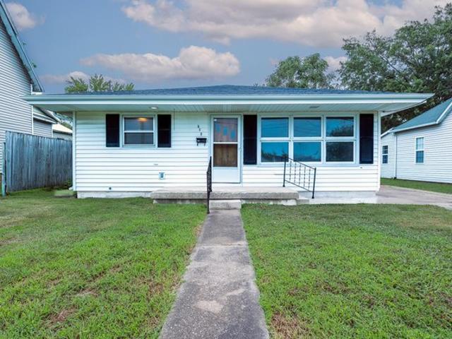 317 Farror St, Moberly, MO 65270