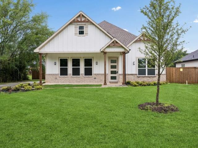 317 Kapuna Dr, Tool, TX 75143