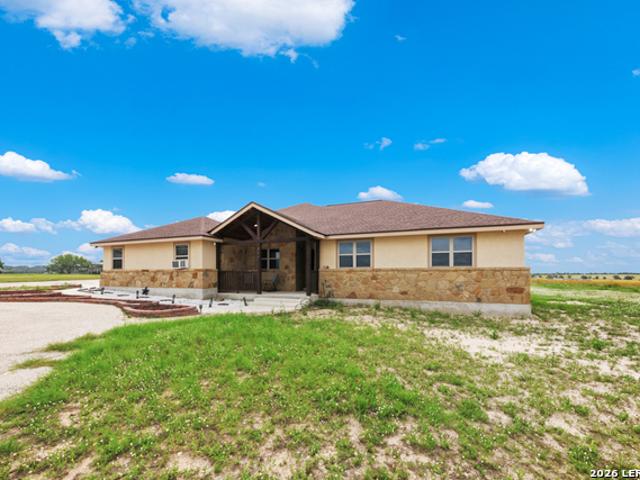 317 Honeysuckle Ln