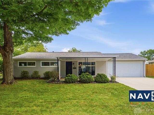 317 Lockheed Dr, Vandalia, OH 45377