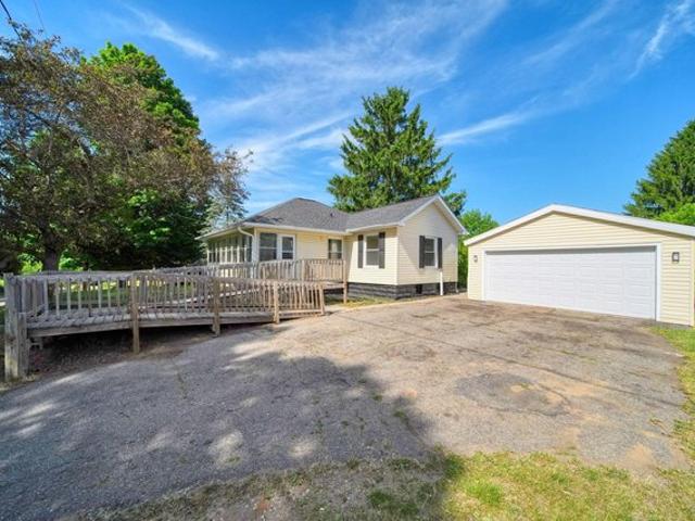 317 Lockwood St, Jackson, MI 49203