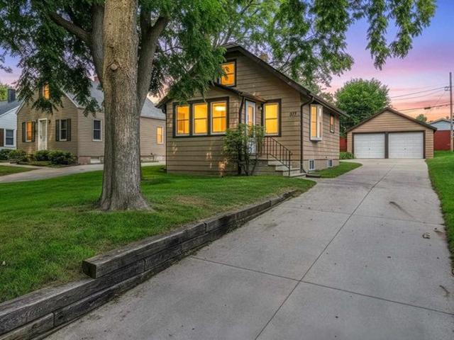 317 Lau St, Green Bay, WI 54302