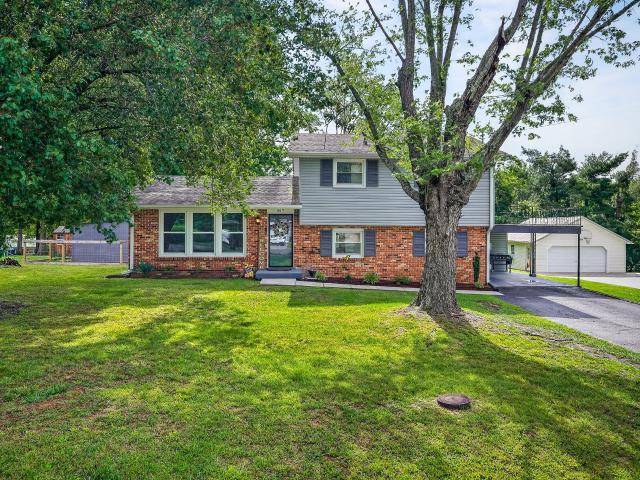 317 Lakeshore Dr