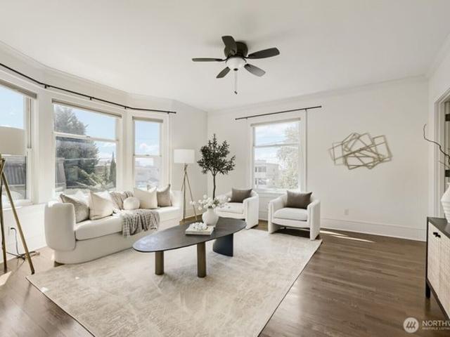 317 Lakeside Ave S Apt 3, Seattle, WA 98144