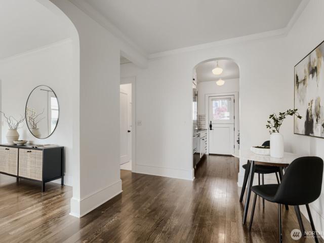 317 Lakeside Avenue S # 3