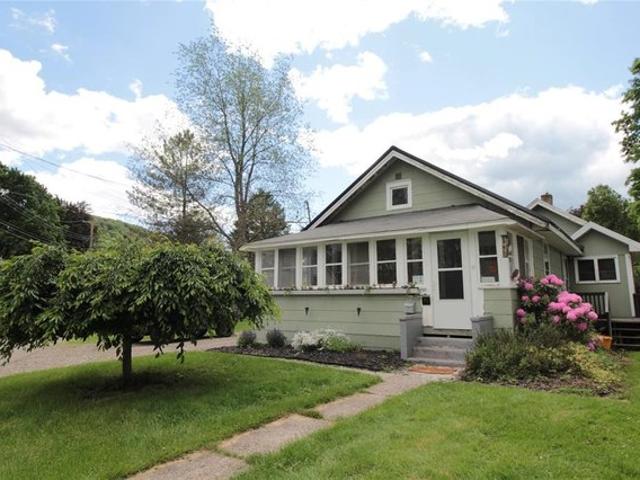 317 Myrtle St, Vestal, NY 13850