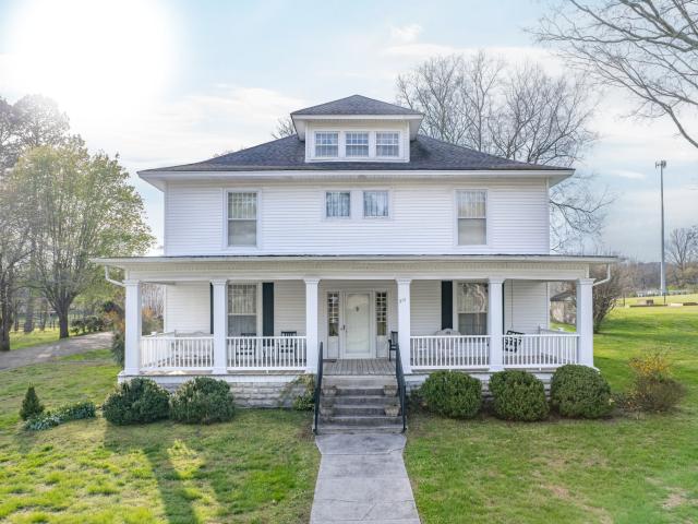 317 N Main St