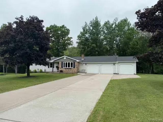 317 N River, Gwinn, MI 49841 648042501