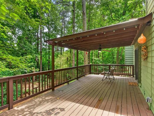 317 New Foal Lane NE
