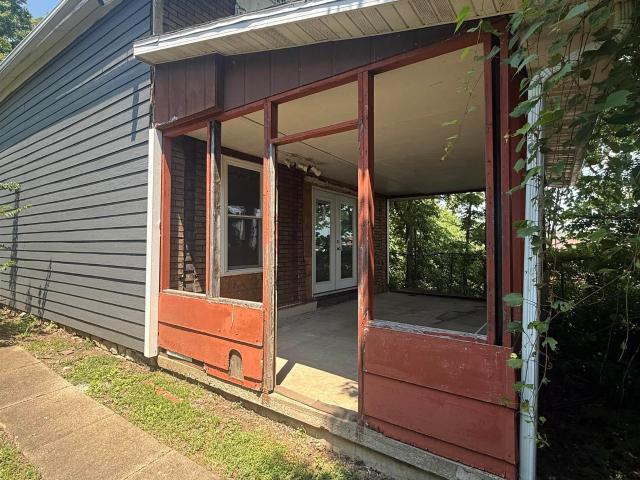 317 S 3Rd Street