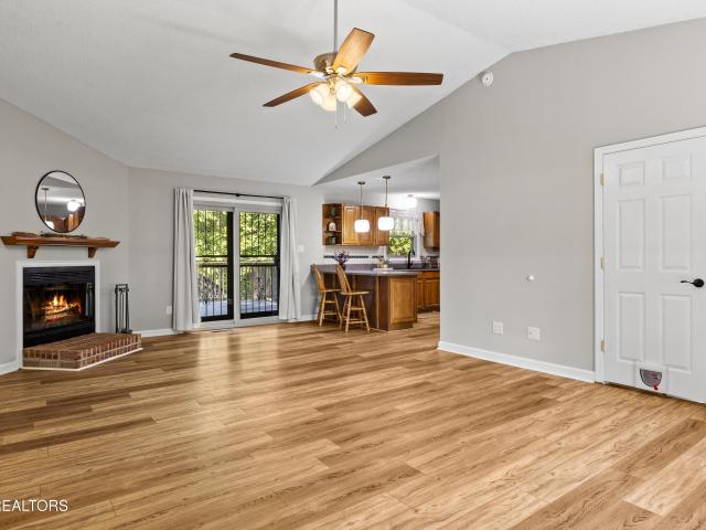 317 S Carter School Rd