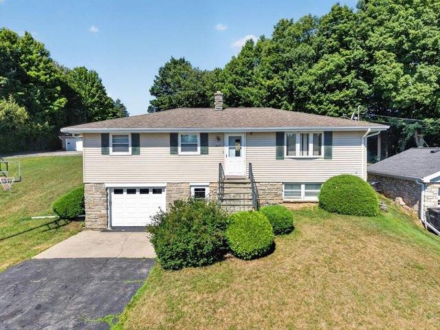 317 S Fulton Ave, Sturgeon Bay, WI 54235