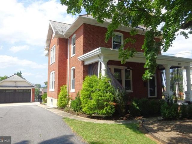 317 S Ridge Ave, Greencastle, PA 17225