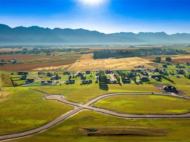 317 Scarface Peak Dr, Kalispell, MT 59901