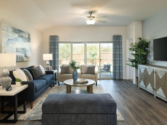 317 Sierra Rdg, Lavon, TX 75166