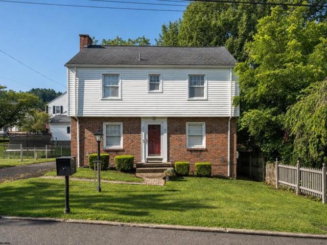 317 Spring Ave, Clarksburg, WV 26301