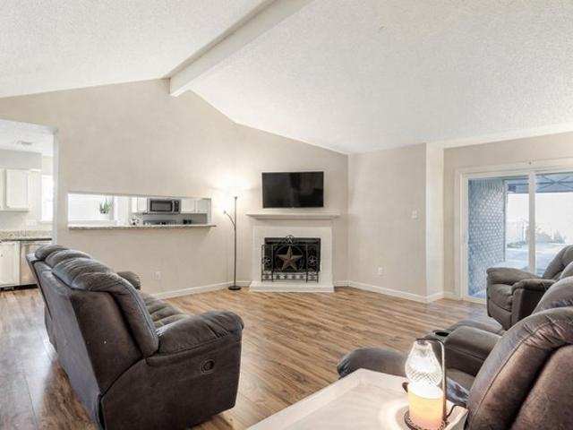 317 Stillmeadow Dr, Garland, TX 75040
