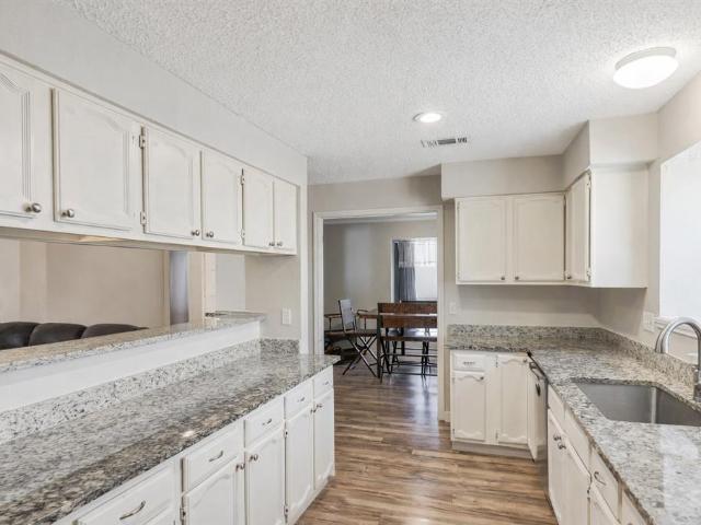 317 Stillmeadow Dr, Garland, TX 75040 | MLS #21202