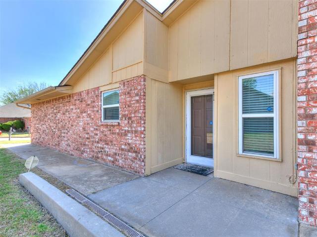 317 SW 92nd Street