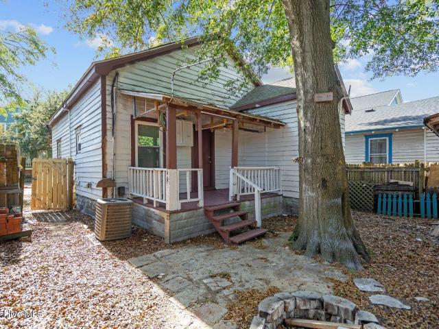317 Queen Street