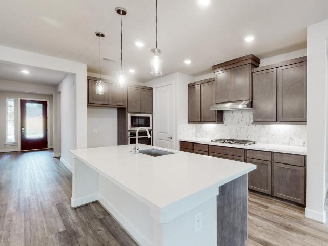 317 Royal Lily Trail
