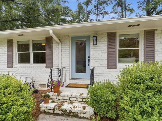 317 Robin Lane SE