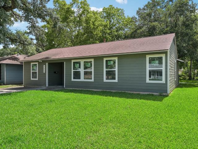 317 Redwood Street