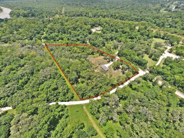 317 River Rd, Angleton, TX 77515 | MLS #45303